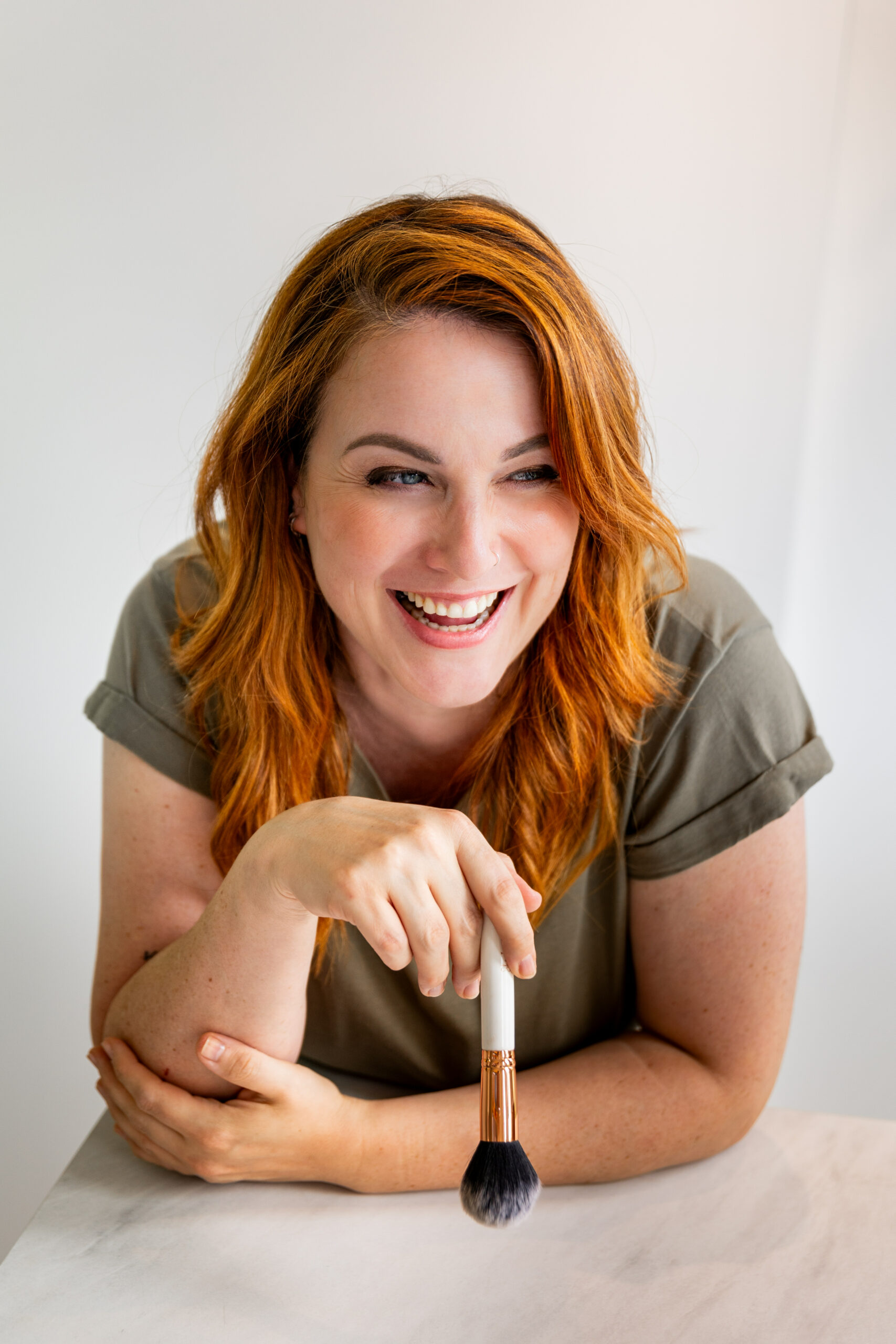 Contact - Make-Over Studio